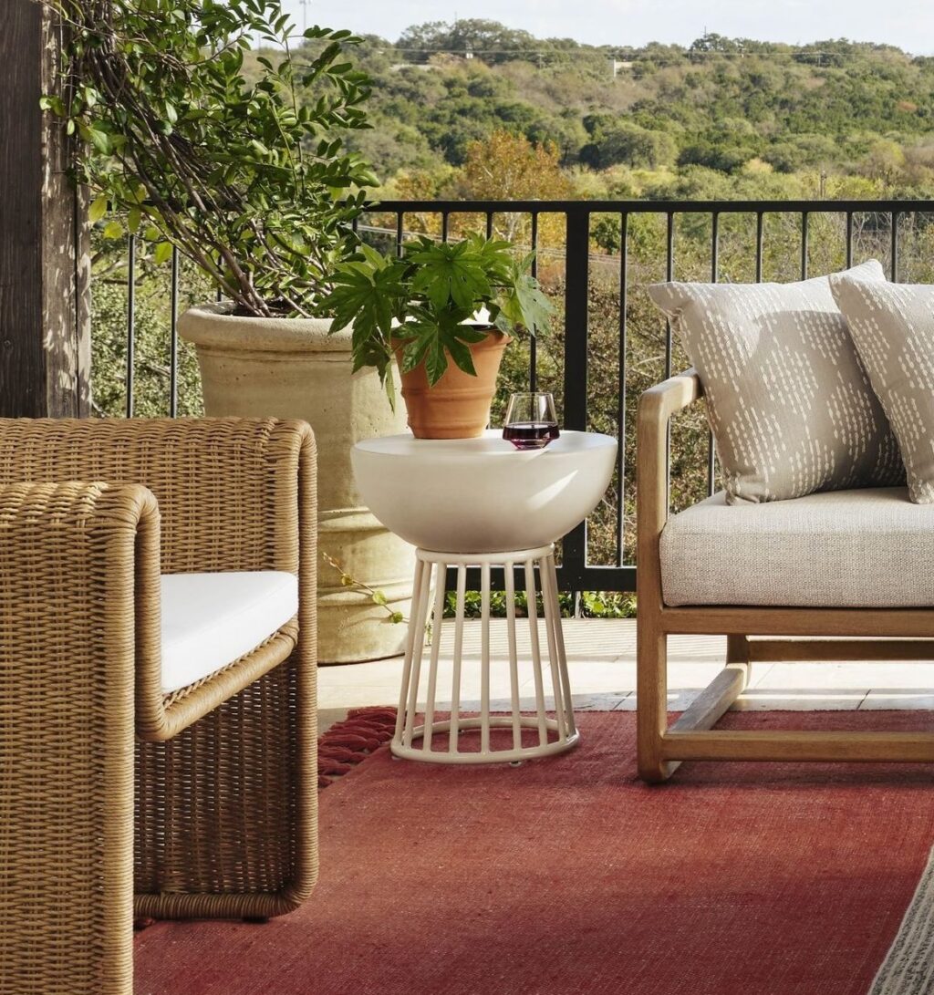 51 White Side Tables for Every Decor Style