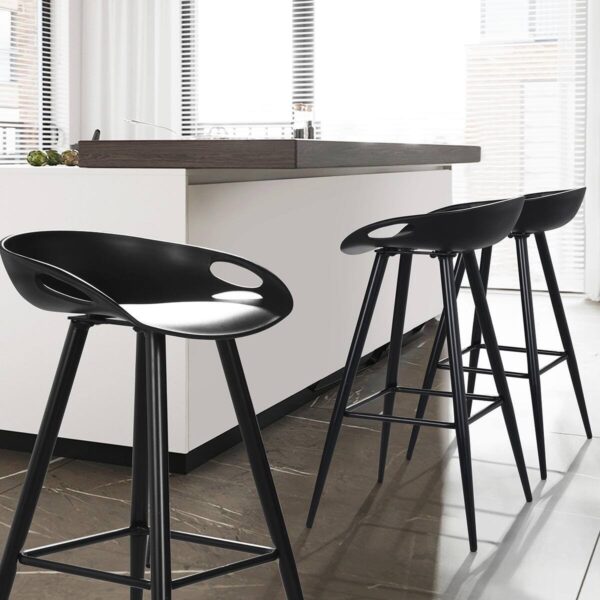 51 Black Bar Stools that Look Great with Any Decor Style