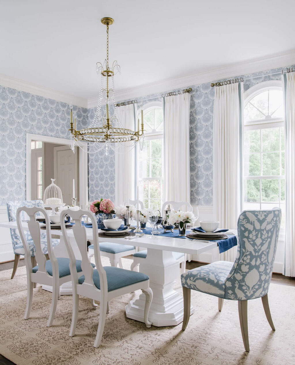 40 Blue Dining Room Designs With Tips & Ideas To Help You Design Yours
