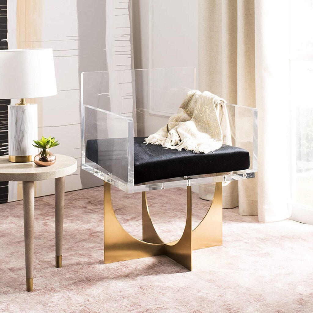51 Clear Chairs That Put a Fresh Spin on Modern Minimalism