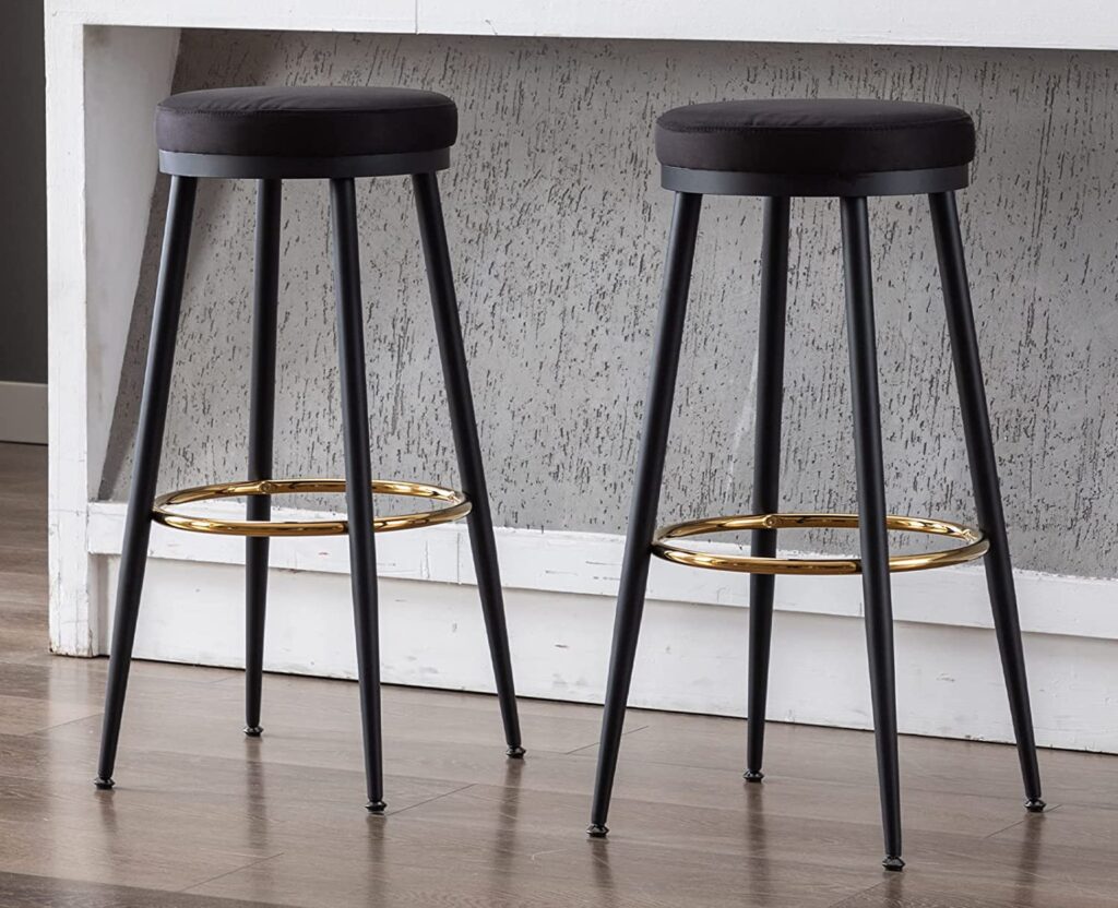51 Black Bar Stools that Look Great with Any Decor Style