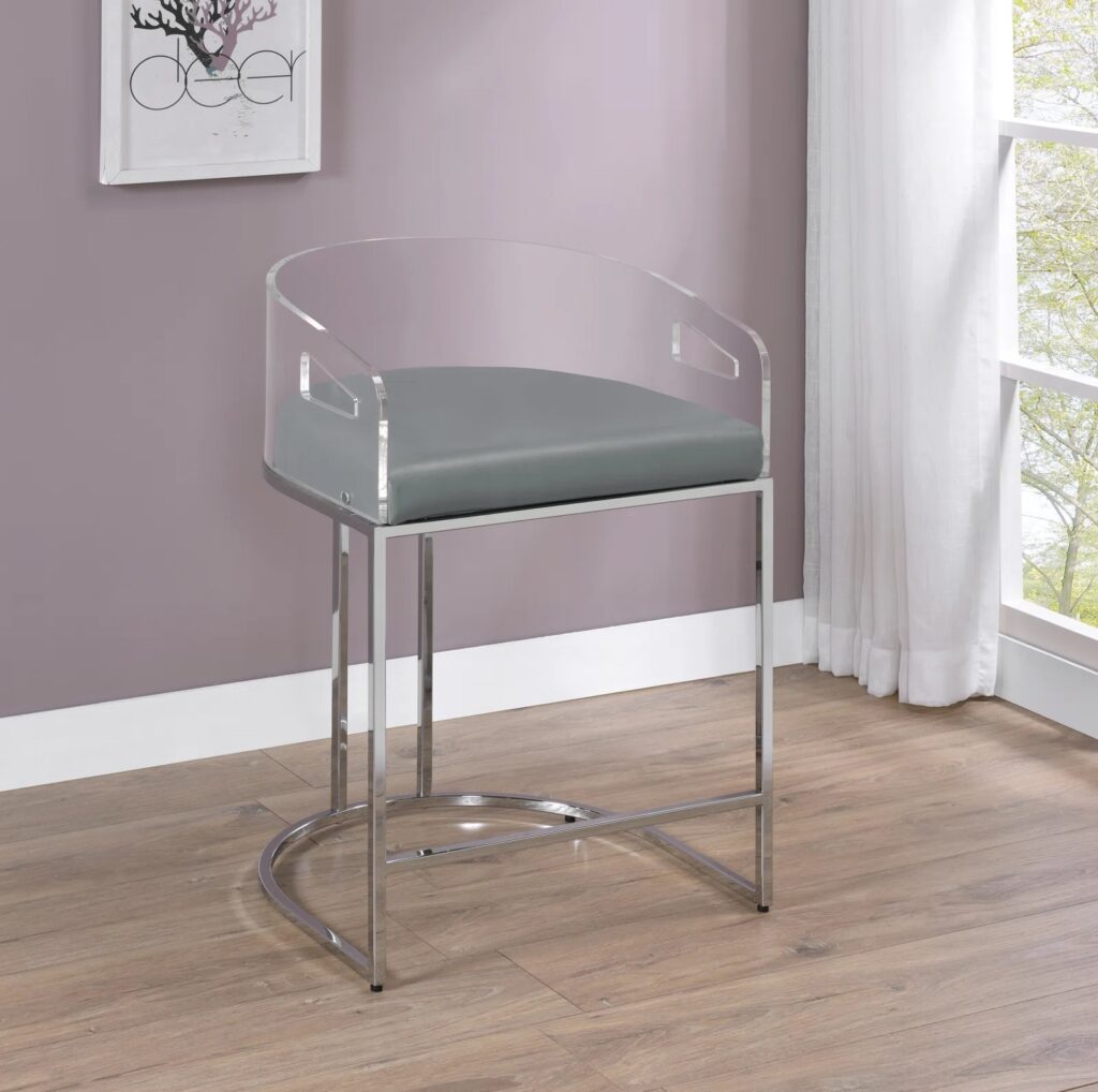 51 Clear Chairs That Put a Fresh Spin on Modern Minimalism