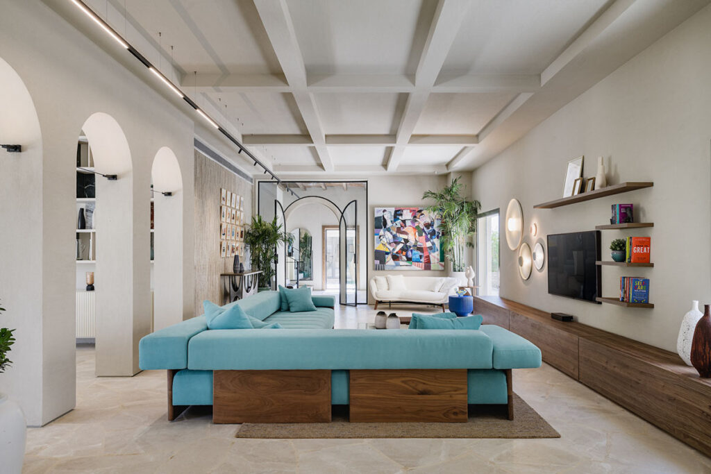 Fresh Home Design With Interior Arches