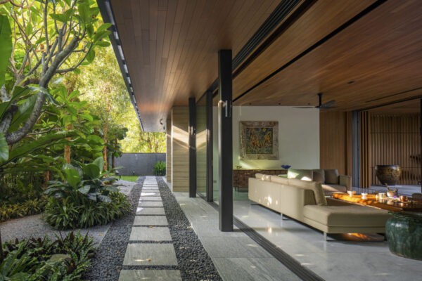 modern garden design with pathway | Interior Design Ideas