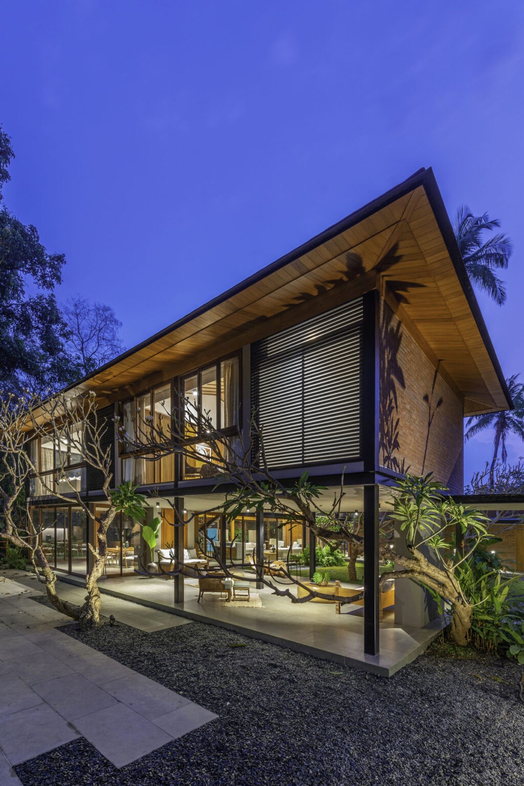 Luxury Coastal Villa In Sasawane, India