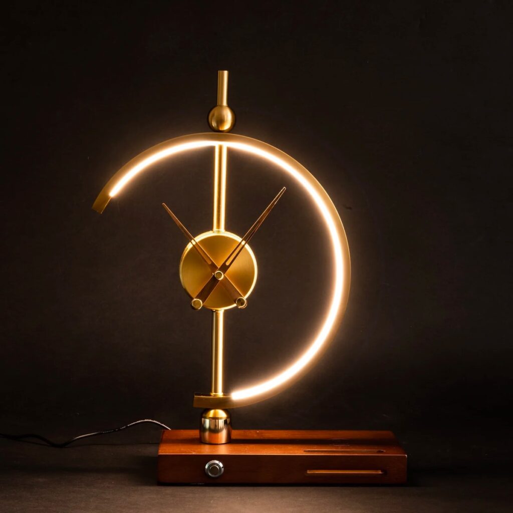 Product Of The Week: Desk Clock With LED Lamp & Wireless Charger