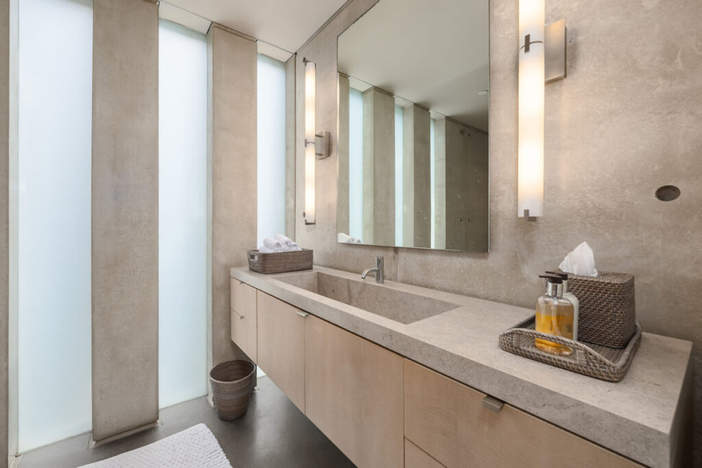 modern wall sconces | Interior Design Ideas
