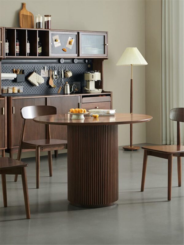 51 Round Kitchen Tables to Complete the Perfect Breakfast Nook