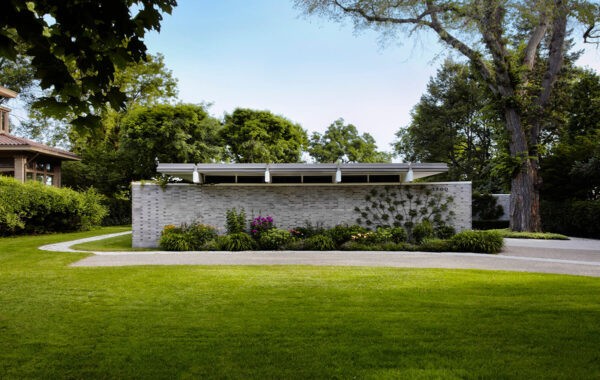 51 Mid-Century Modern Houses With Tips To Design And Decorate Yours