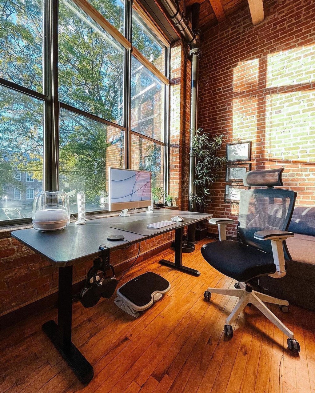 40 Home Office Setup Ideas That Have Great Storage and Style