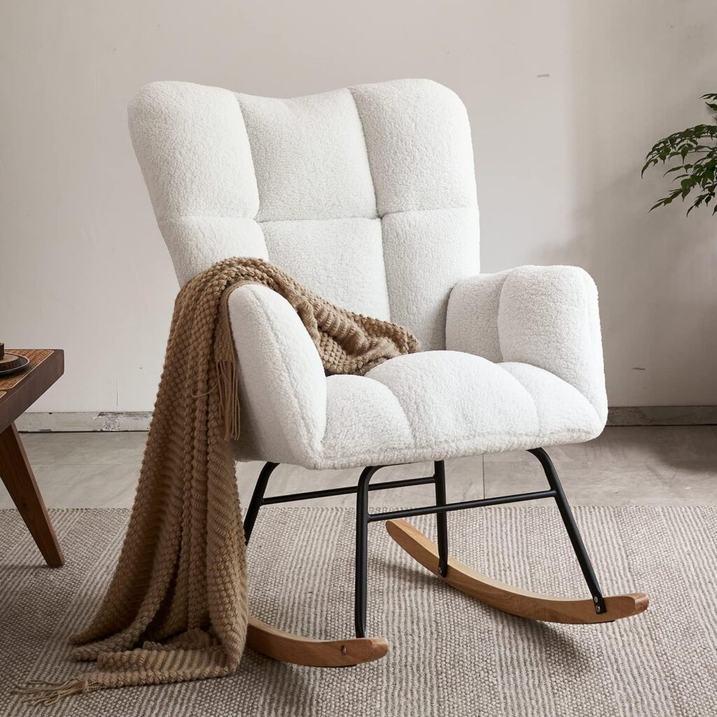 51 Comfy Chairs That Look Great and Feel Even Better