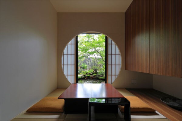 A Glimpse into the Enchanting Courtyards of Two Extraordinary Properties