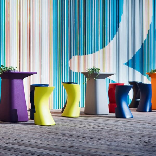 51 Outdoor Bar Stools to Refresh Your Patio