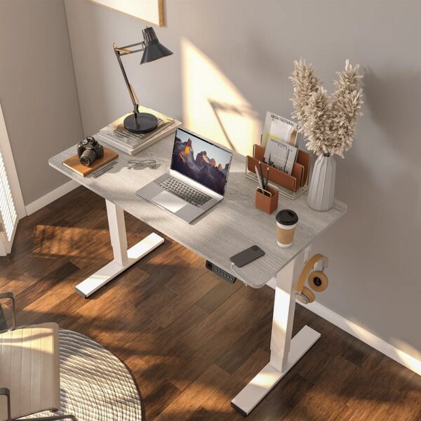 51 Small Desks to Save Space and Boost Productivity