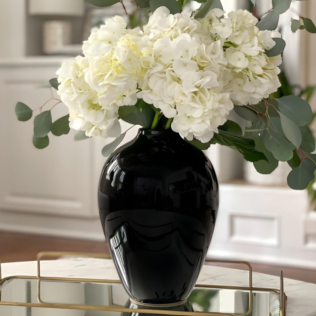 51 Black Vases Sure to Look Great Anywhere