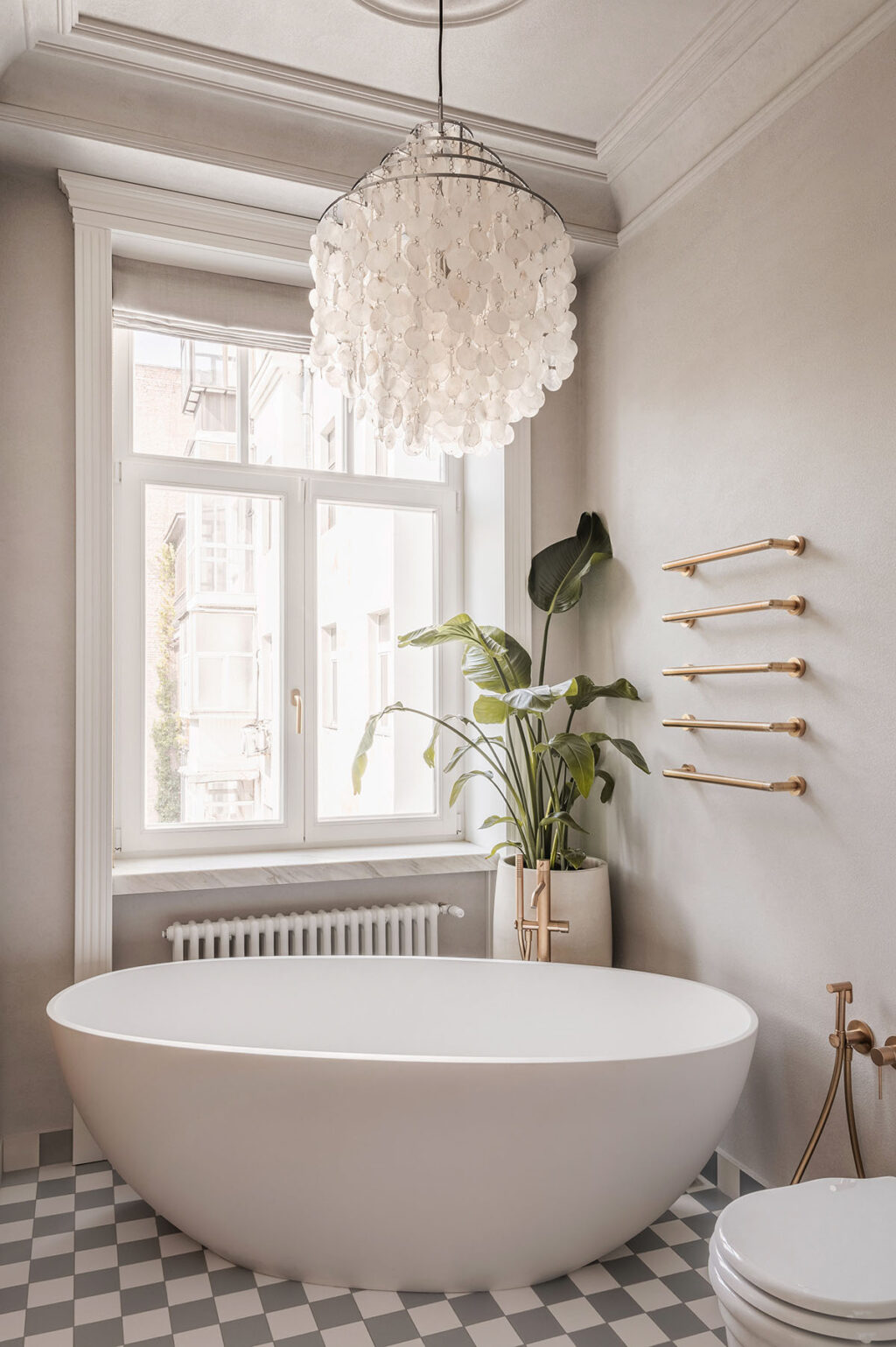 mid century modern fusion with modern aesthetics 2 | Interior Design Ideas