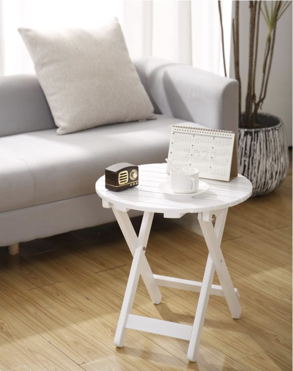 25 Small Folding Tables That Are Perfect for Compact Living