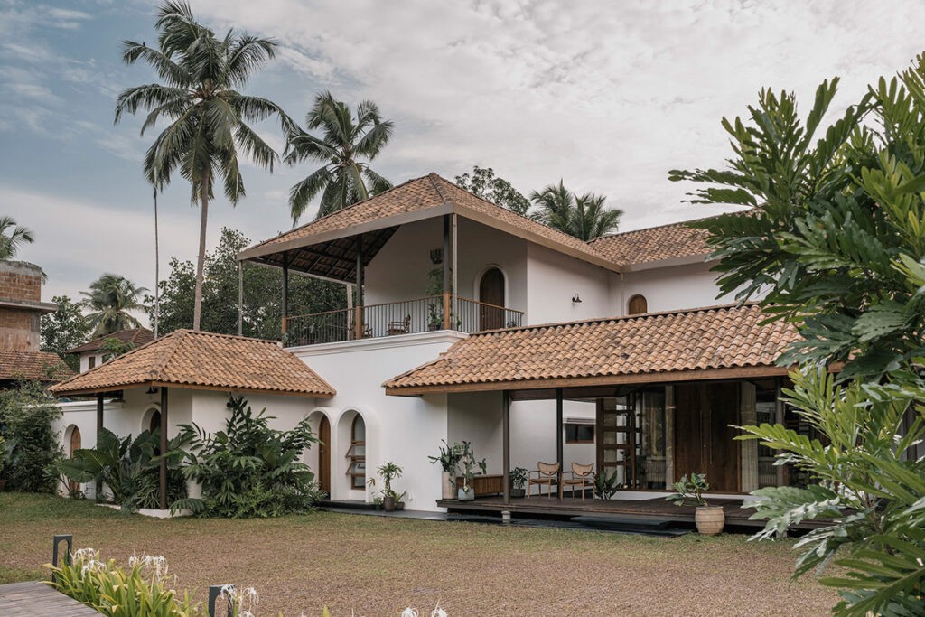 A Clay Roof Tiled Kerala House That Harmonizes Tradition with Modern ...