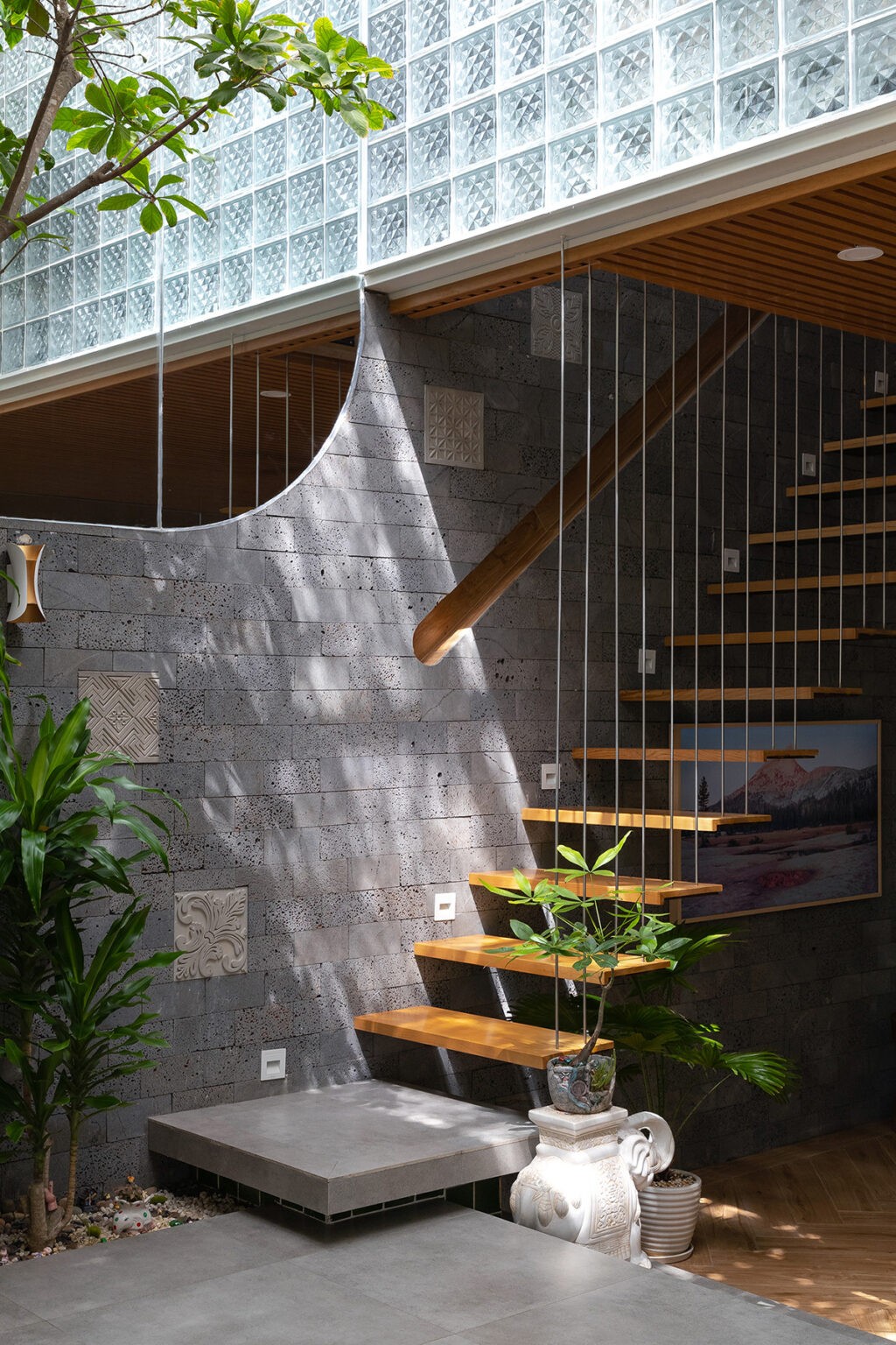 A Pixar Movie Inspired House Where Light, Space And Nature Converge