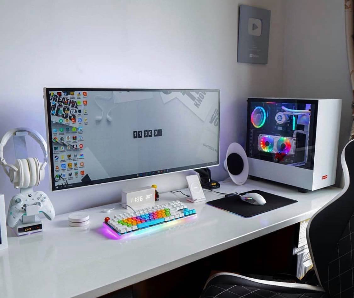 23 Minimalist Gaming Setup Ideas