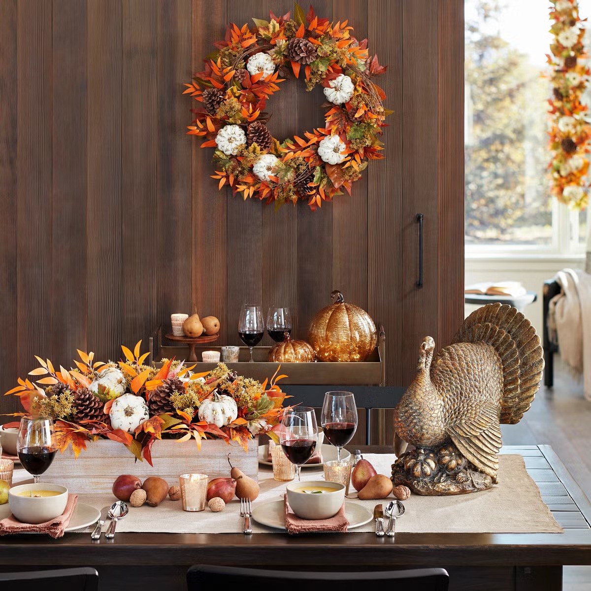 15 Amazing Thanksgiving Décor Ideas For a Festive Home