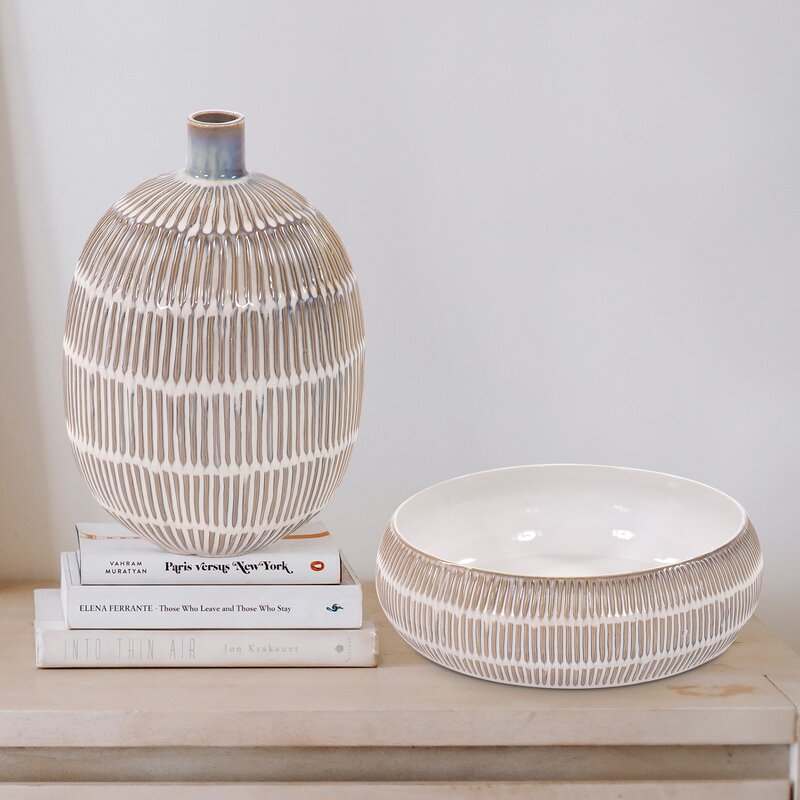 Surprise the Minimalist: 19 Subtle Decor Pieces for Elegant Holiday Gifting