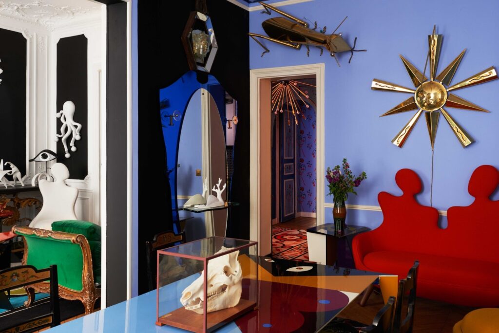 Avant-Garde Interiors: Lessons from Modern Art in Home Design