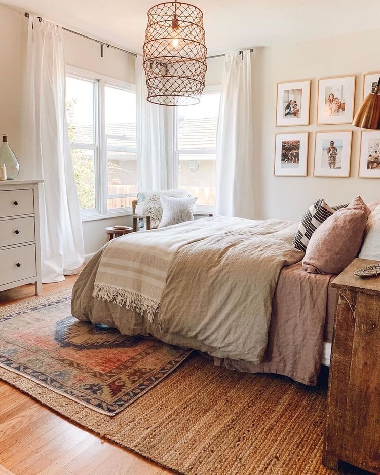 A Beginner’s Guide to Layering Rugs for a Cozy Look